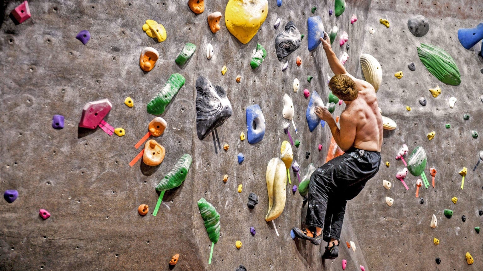 Bouldering in Tysons, VA | Vertical Rock Climbing & Fitness Center